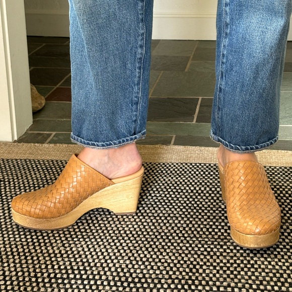 Everlane | Shoes | Everlane Woven Clogs | Poshmark